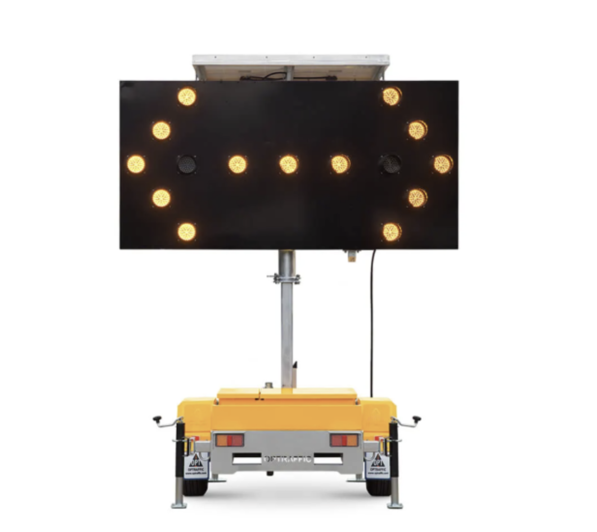 trafficthingz.com: VM Trailer Mounted Arrow Board - 15 Lamp